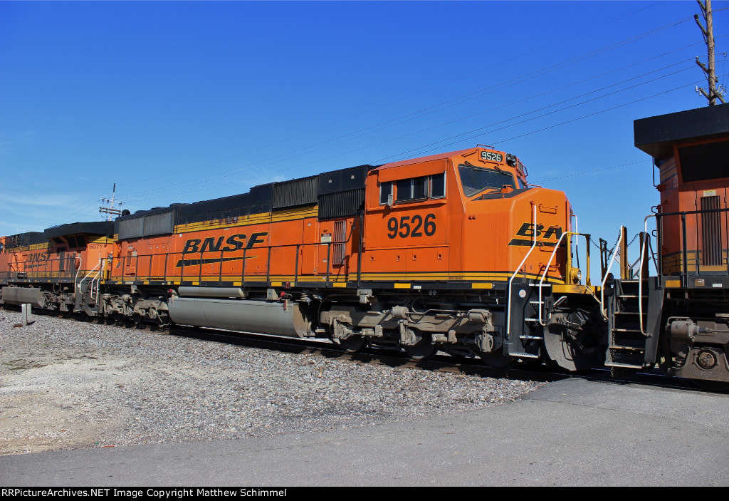 BNSF 9526